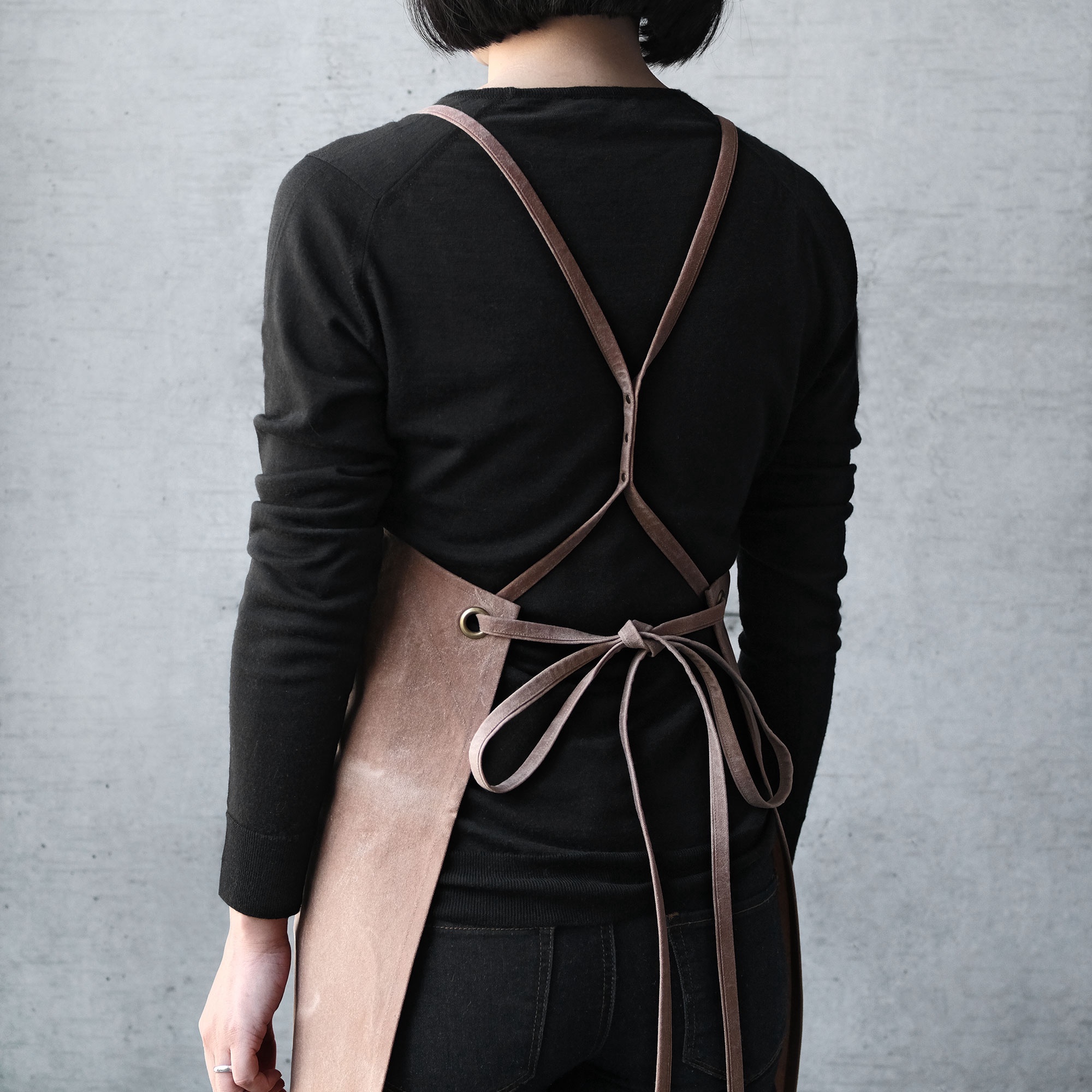 Kazumi Takigawa | Canvas Apron-Charcoal Grey - Analogue Life