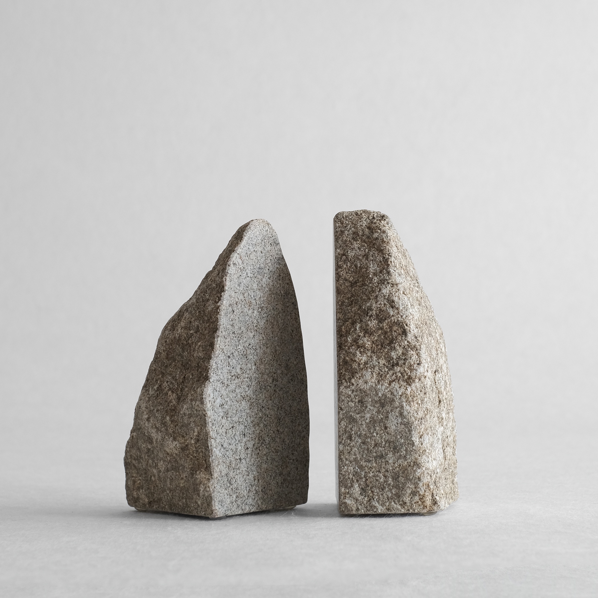 AJI PROJECT | Rock End - Analogue Life