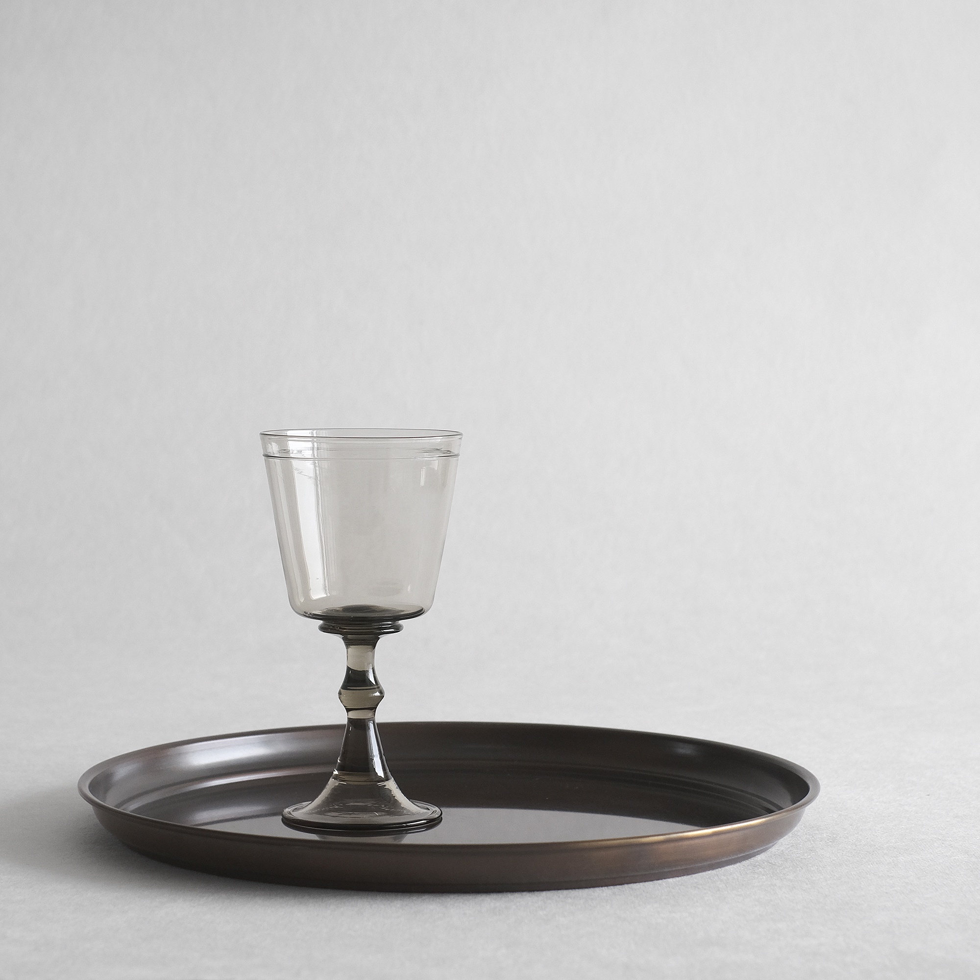 Takeshi Tsujino | Olive Luster Wine Glass - Analogue Life